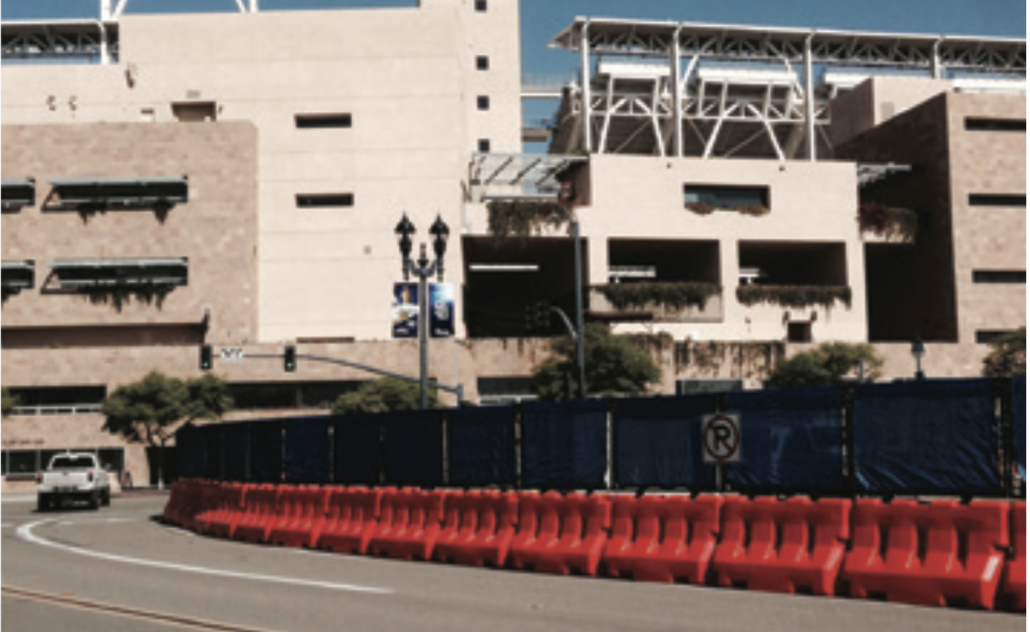 Water Barrier Rentals | Dallas, TX | Water Filled Barrier Rentals